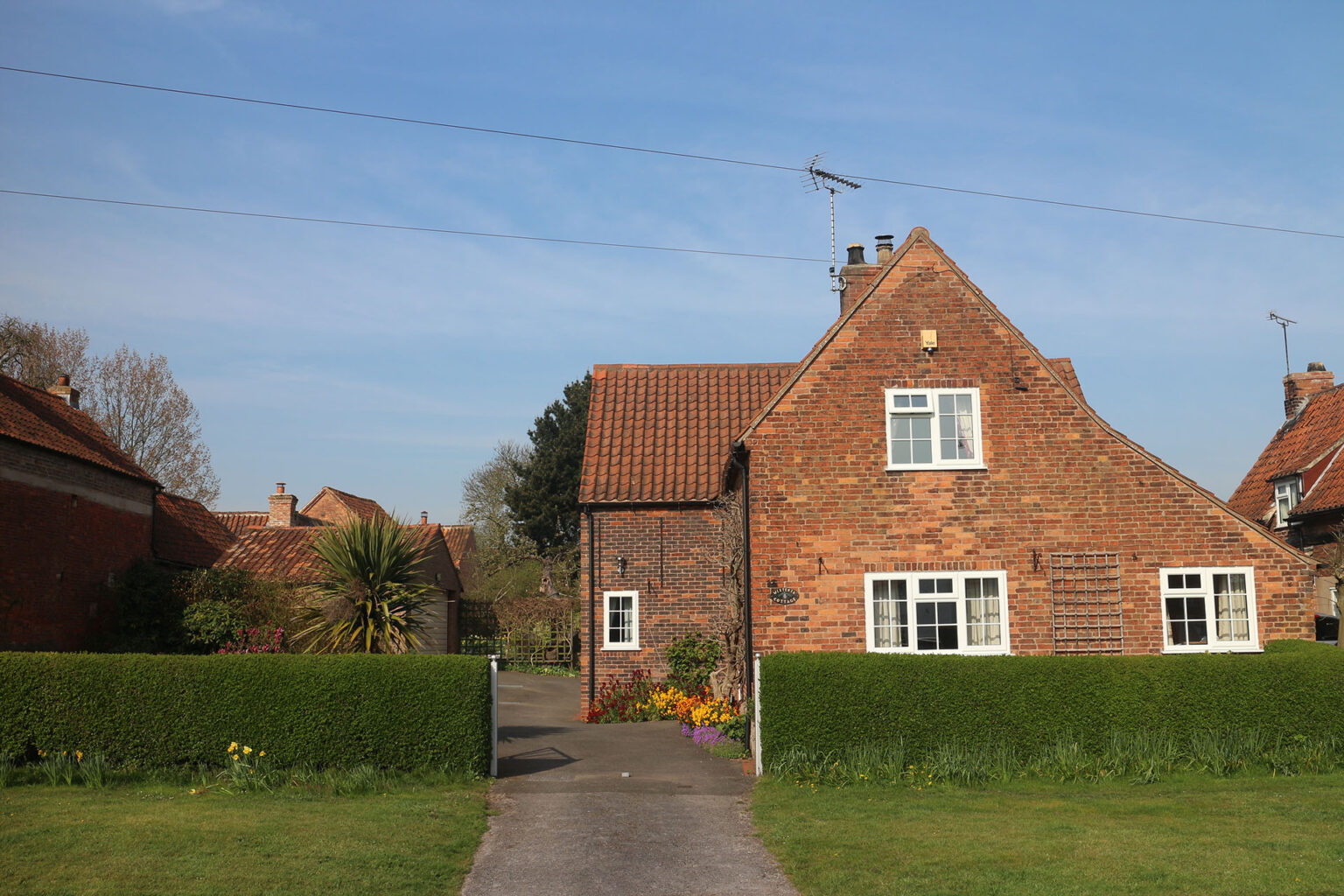 Wisteria Cottage – Wellow. Notts – England UK – Visit the wonderful ...